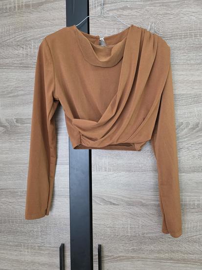 Crop top bluza