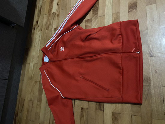 Adidas duks