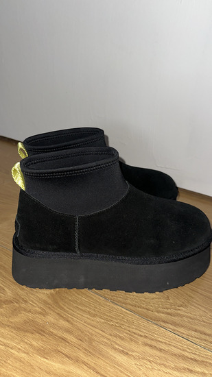Ugg mini dipper cizme