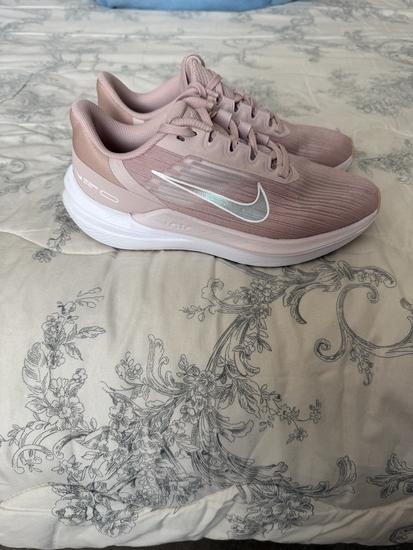 Nike patike za trcanje NOVO