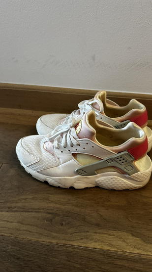 Nike Huarache kao nove