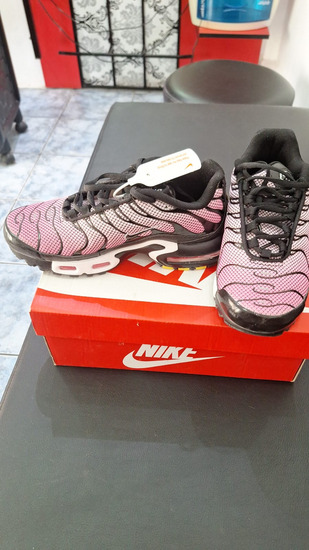 Ženske nike patike