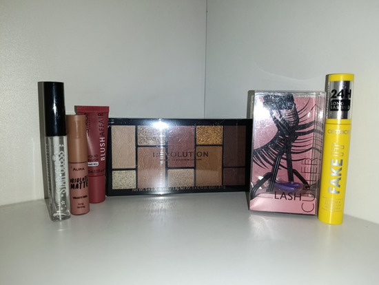 Set sminke   SNIZENJE DO 12.10.