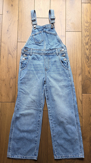 Zara farmerke na tregere velicina 9