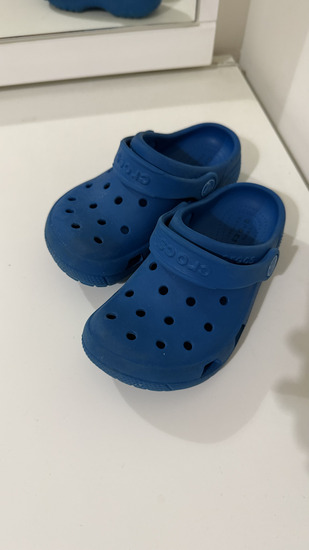 Crocs decije