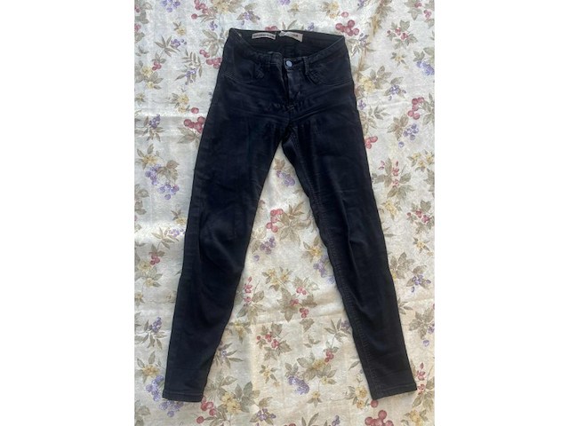 *farmerke lasteks crne boje ,,Tally Weijl` broj 40/42