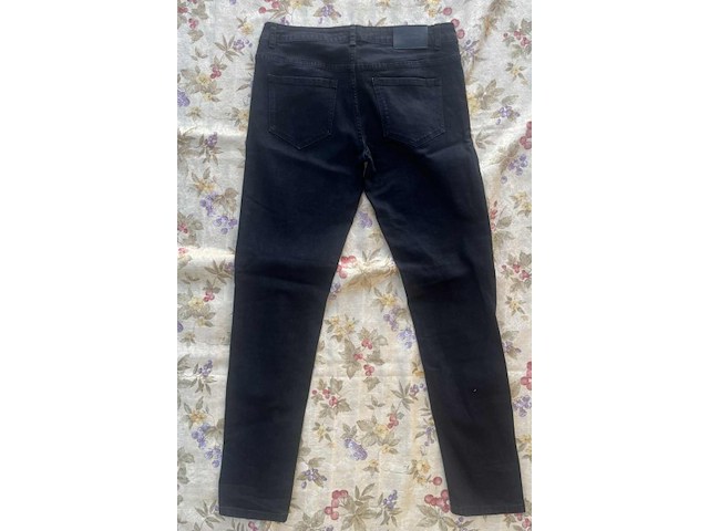 farmerke lasteks crne boje ,,Timeout Jeans
