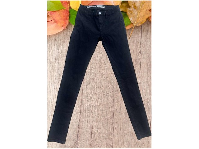 farmerke lasteks crne ,,Tally Weijl` broj 40/42