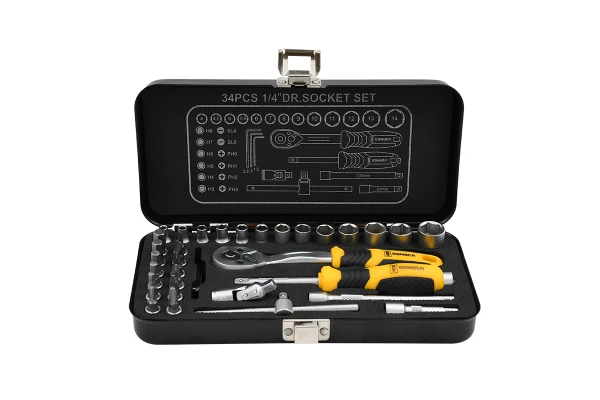 Set gedora 34 komada 1/4 Bomber