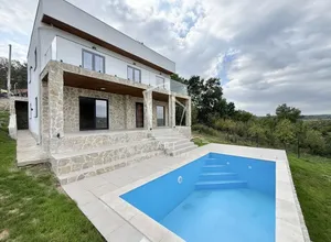 Prodaja Kuća - Beograd, Sopot: Mala Ivanča - Mali Požarevac