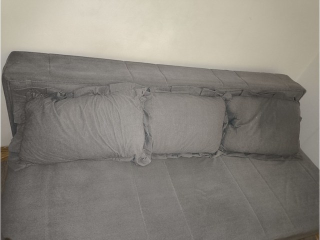 Trosed na razvlacenje