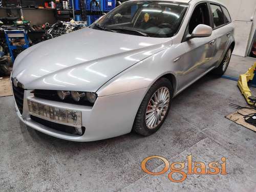 Alfa Romeo 159 kompletan auto u delovima kod boje 565/A Originalni delovi Moguca ugradnja delova Alfa Romeo 147-156-166-159-GT-MiTo-Giulietta Fiat bravo 2 - croma -grande punto -multipla 2 -punto ...