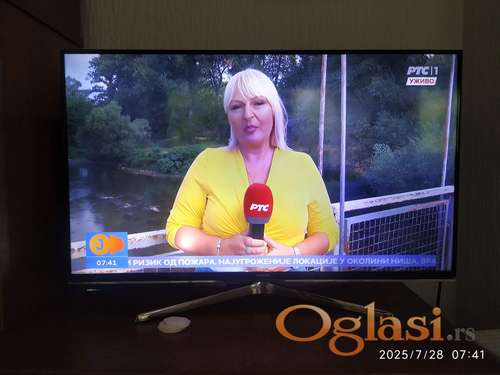 SMART LED TV 40" Samsung