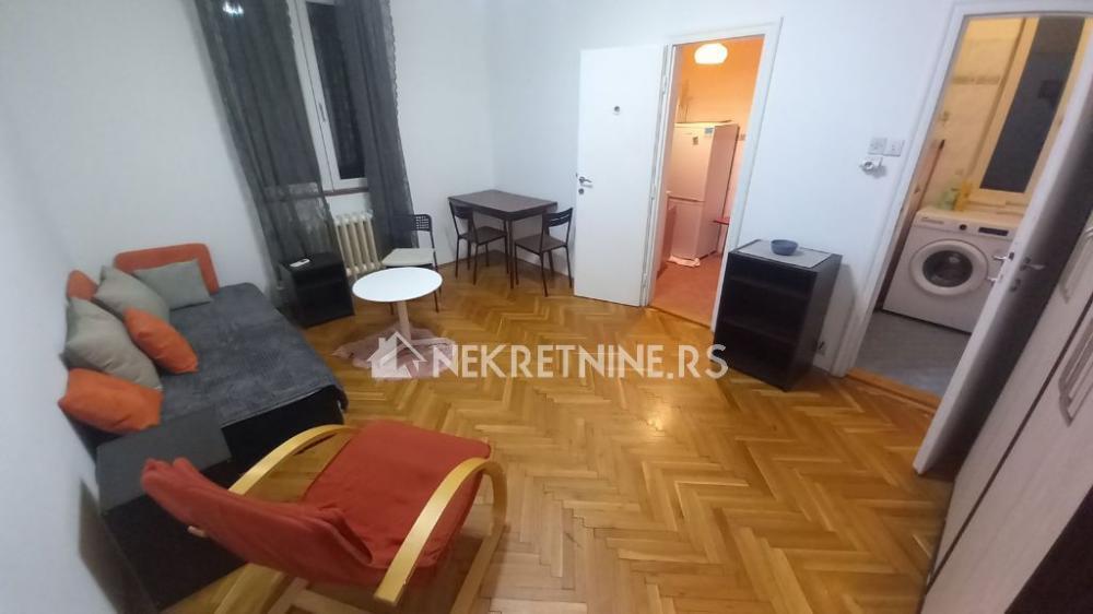 Kosančićev Venac, Jednosoban stan za izdavanje, 27m2, 450€