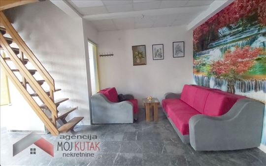 Apartman, Jezero