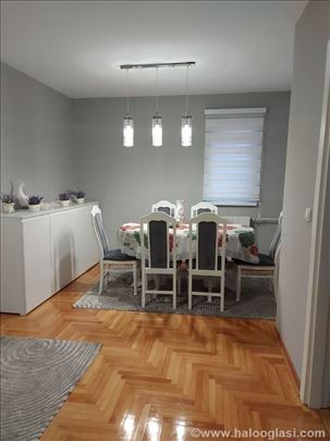 B.Kosa 2 Vojni stan 122m2 Lux