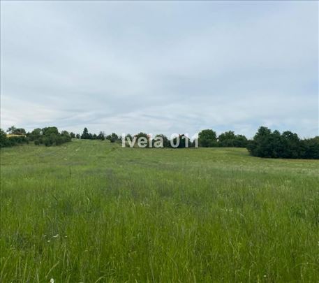 Uknjižen plac - Koraćica ID#3974
