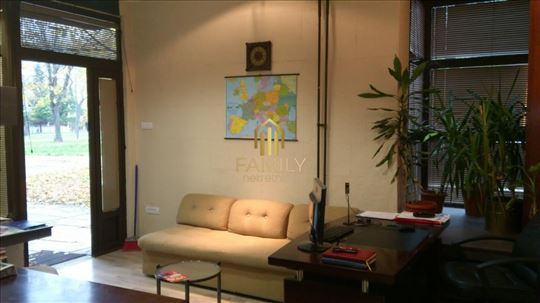 Prodaje se lokal – Liman 2, 22m2