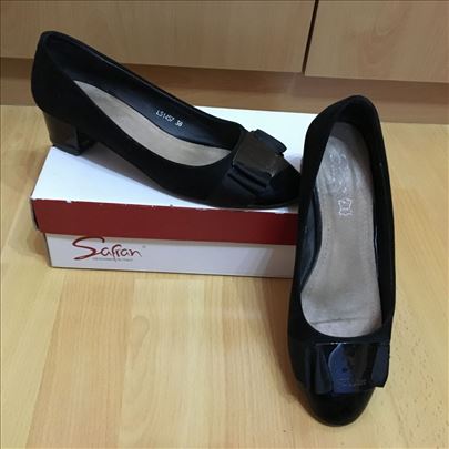 SAFRAN kozne br,38