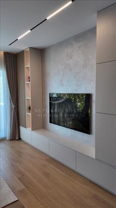 Luksuzan stan/ Luxury apartment
