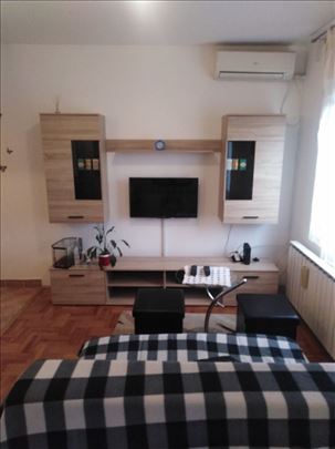 Odličan stan u Kumodražu-Voždovac-VN 3575