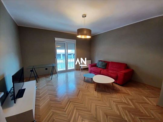 Vračar, Krunski venac, Njegoševa, 78m2, pogodan i