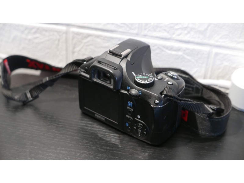 Pentax SR
