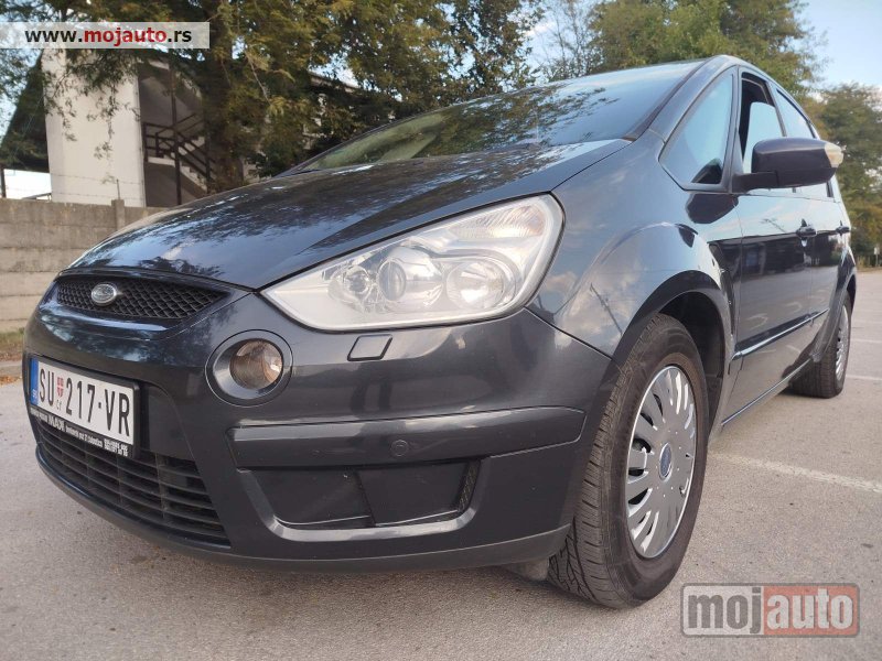 Ford S_Max