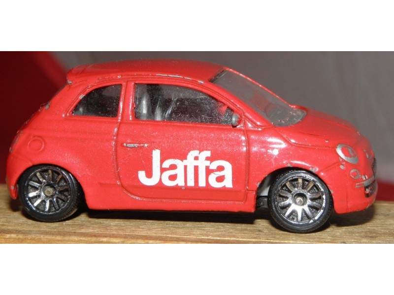METALNI AUTO: FIAT 500