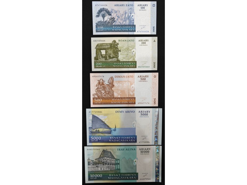 Madagaskar - set 5 UNC novčanica (2003-07)