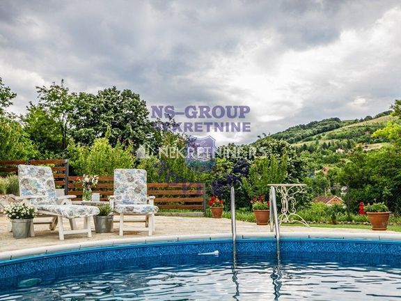 Prelepa kuća - sa bazenom - 116m2