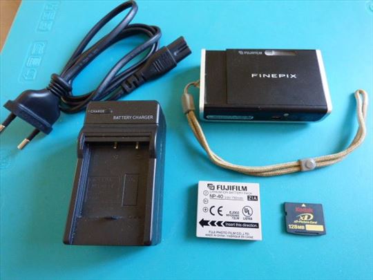 Fujifilm FinePix Z1 - digitalni fotoaparat
