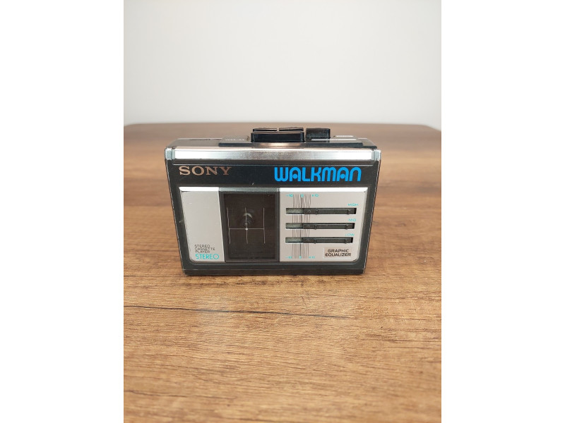 ** Sony Walkman WM-33 , Sony Vokmen **