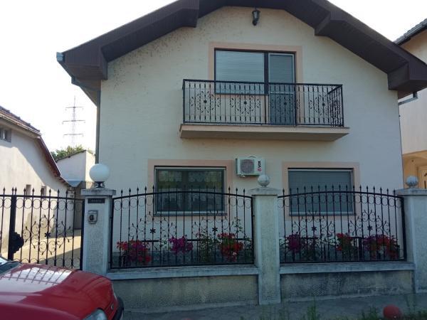 jesenjinova 3, Kuća na prodaju, 236m2, 265.000€