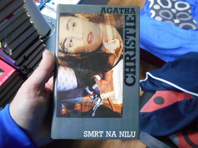 Agata Kristi - Smrt na Nilu