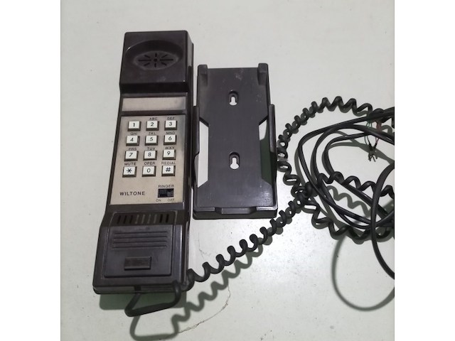 Stari fiksni telefon-zidni