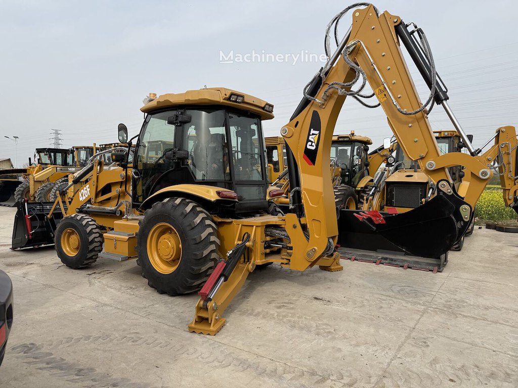 Caterpillar 426F bager-utovarivač