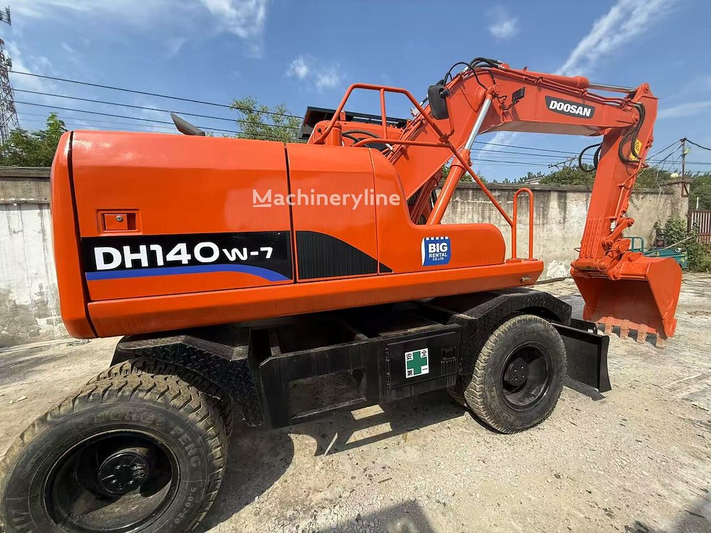 Doosan DH140W-7 bager točkaš