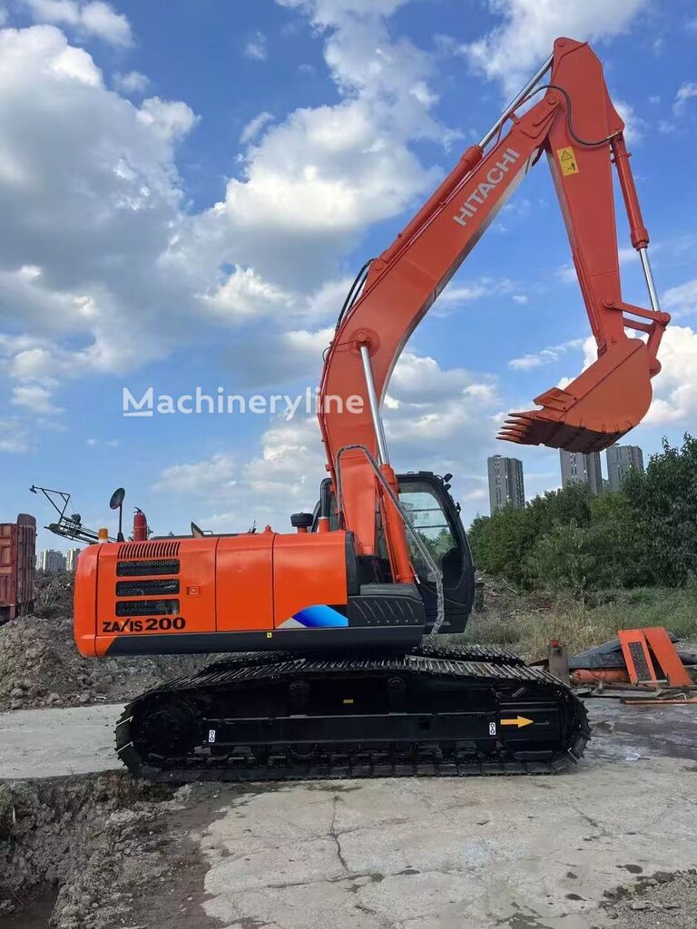 Hitachi ZX200-5G bager guseničar