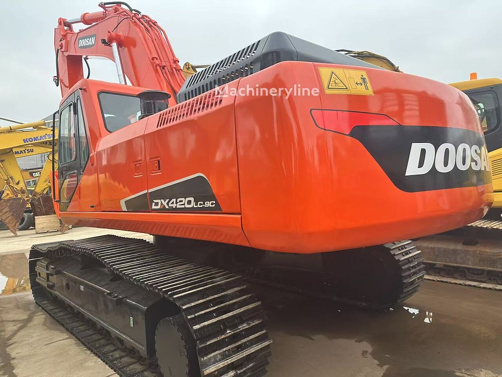 Doosan DX420LC-9C bager guseničar
