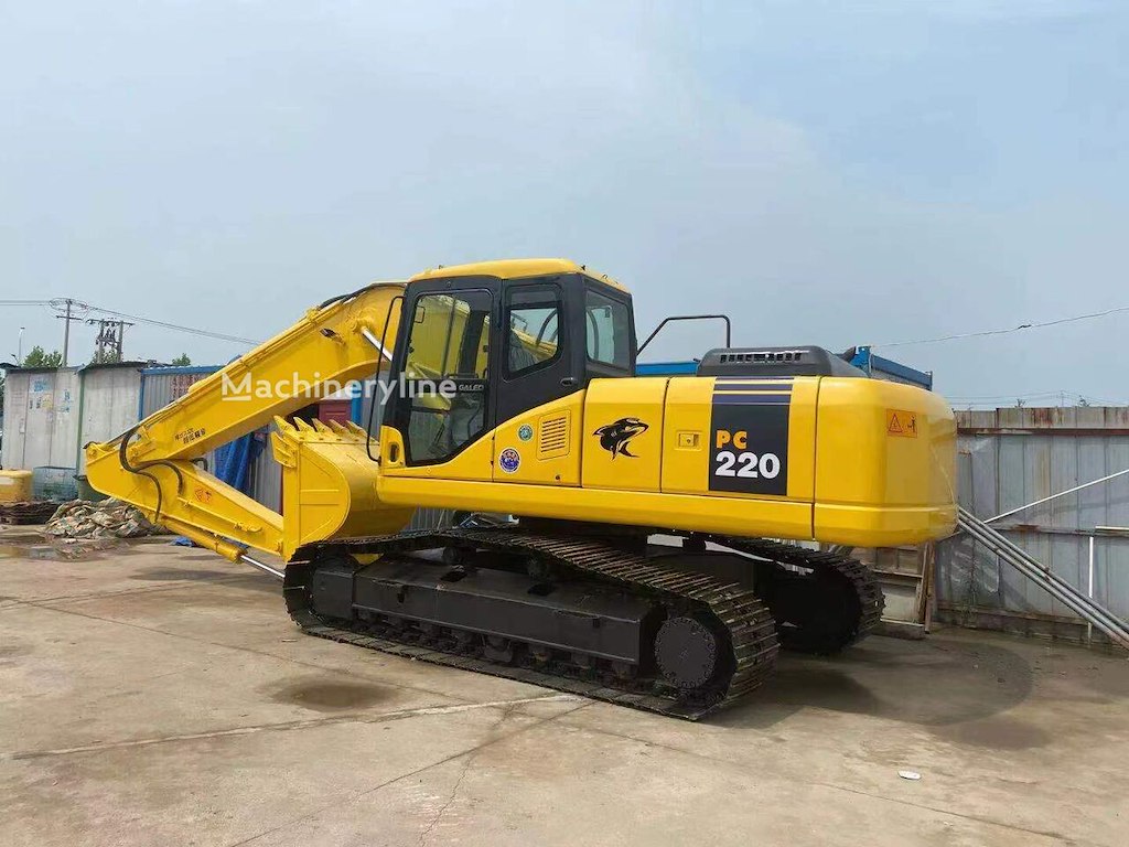 Komatsu PC220-7 bager guseničar