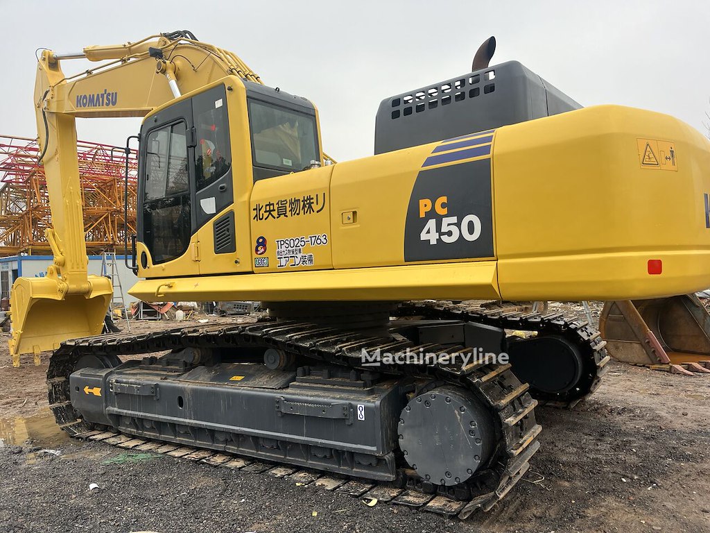 Komatsu PC450-8 bager guseničar