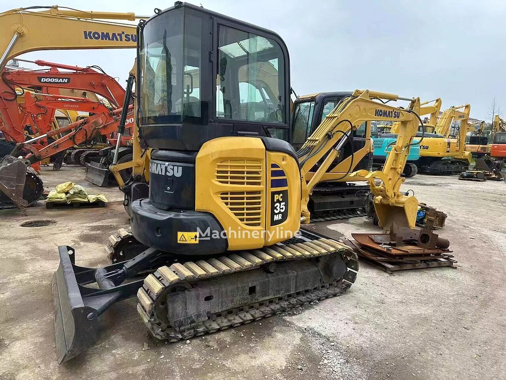 Komatsu PC35MR mini bager