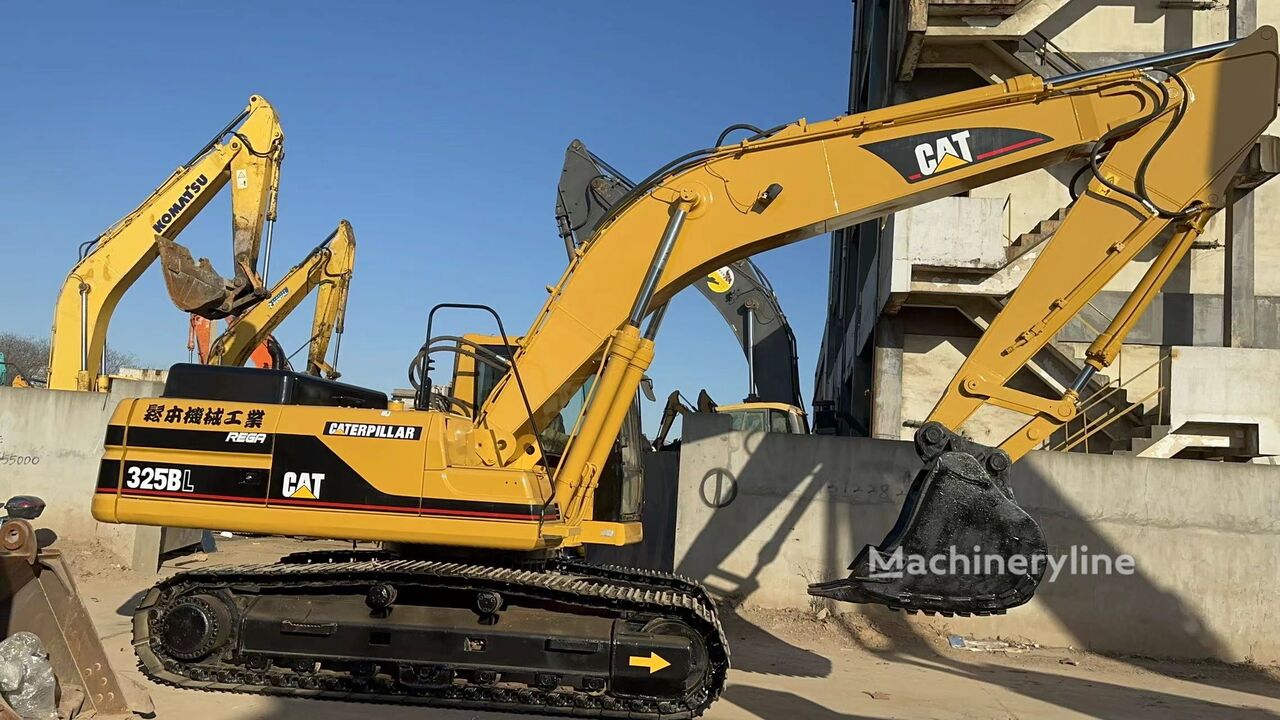Caterpillar 325BL bager guseničar
