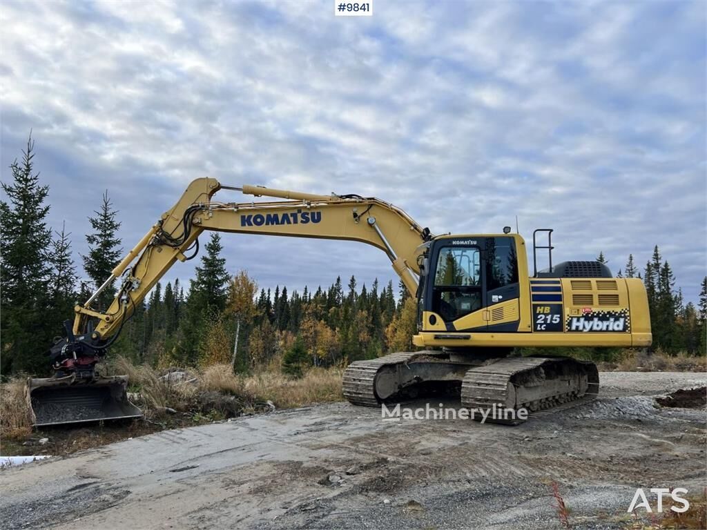 Komatsu HB 215 LC-2 bager guseničar