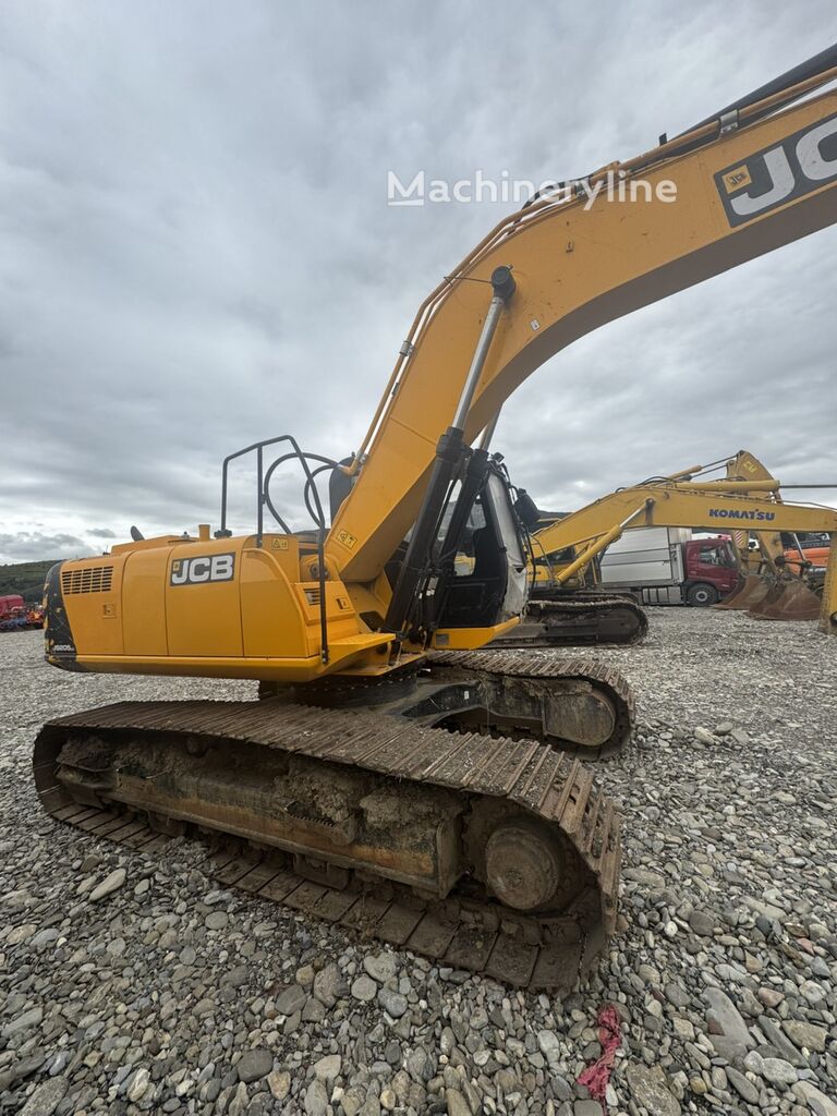 JCB JS 205 bager guseničar
