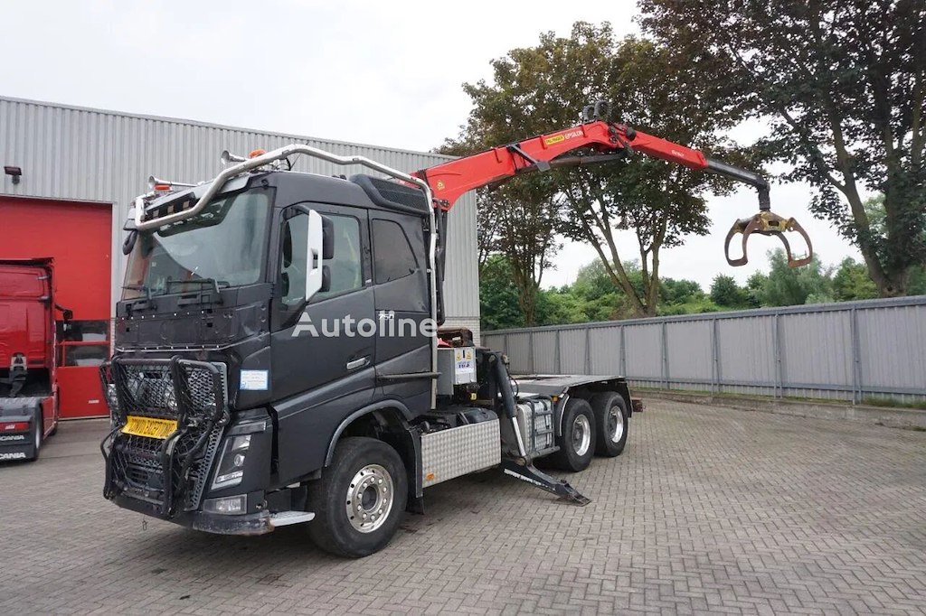Volvo FH16-750 / ENGINE RUNNING / 6x4 / RETARDER / BIG AXLE / VEB+ / P kamion za prevoz drva nakon udesa