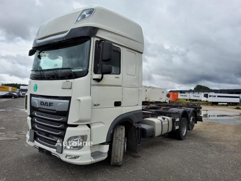 DAF XF 480 FAN 6X2 N vozilo za prevoz kontejnera