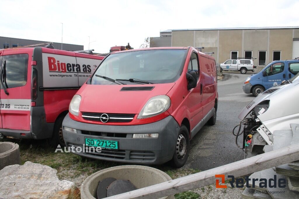 Prodaje se Opel VIVARO 1.9 DI minibus furgon na aukciji