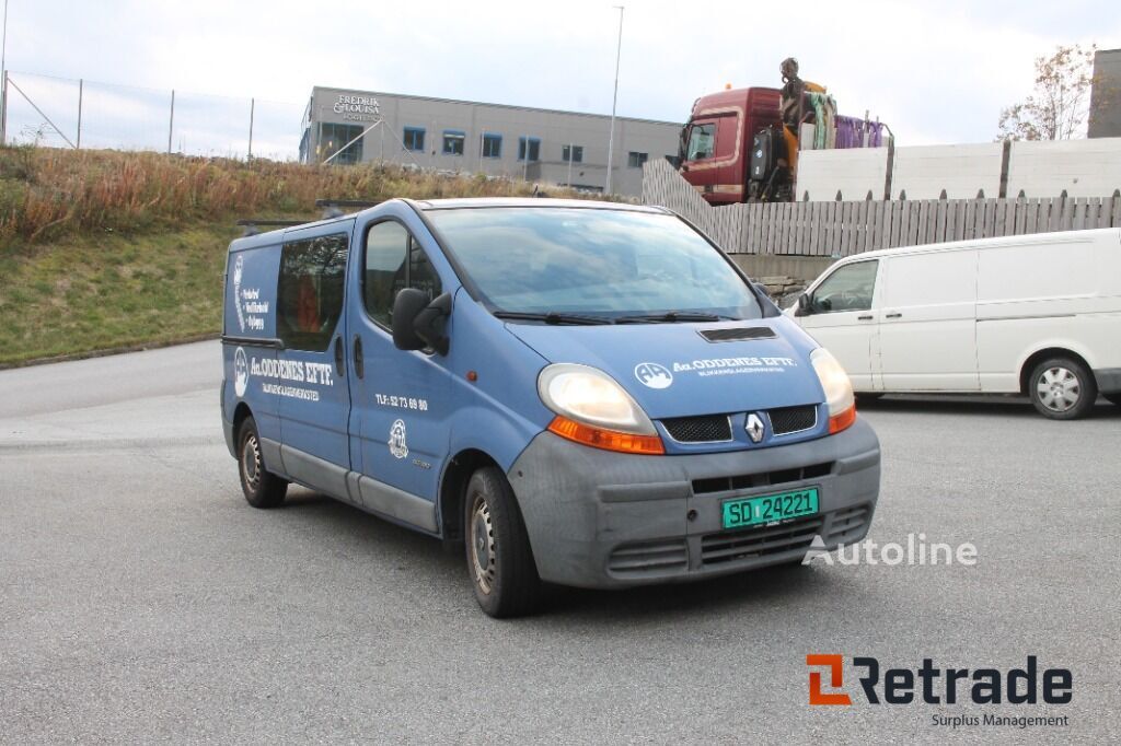 Prodaje se Renault TRAFIC DCI 100 minibus furgon na aukciji